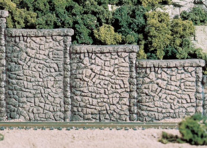 Random Stone Retaining Wall - HO Scale - ScenesnNature